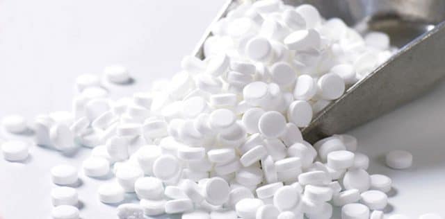 Aspartam nedir? Zararlı mıdır, hangi gıdalarda bulunur?
