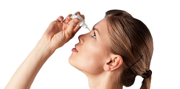 Göz damlası nasıl kullanılır? Ne işe yarar, yan etkileri nelerdir?